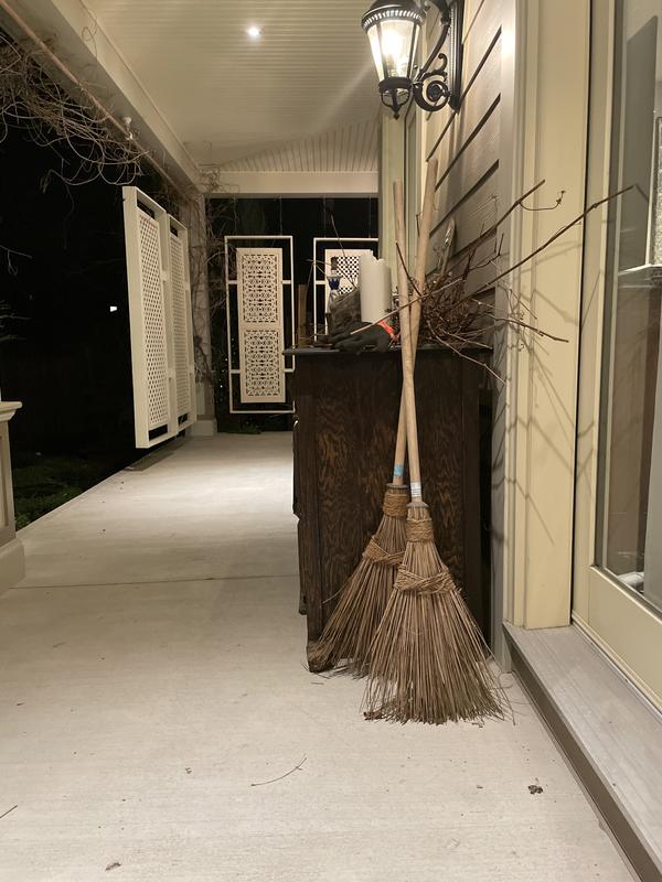 The Original Garden Broom 18-in Ekel Multi-surface All-purpose Upright ...