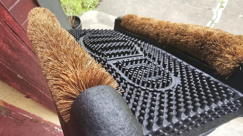 Rubber-Cal 1-ft x 2-ft Brown Coir Rectangular Indoor or Outdoor Home ...