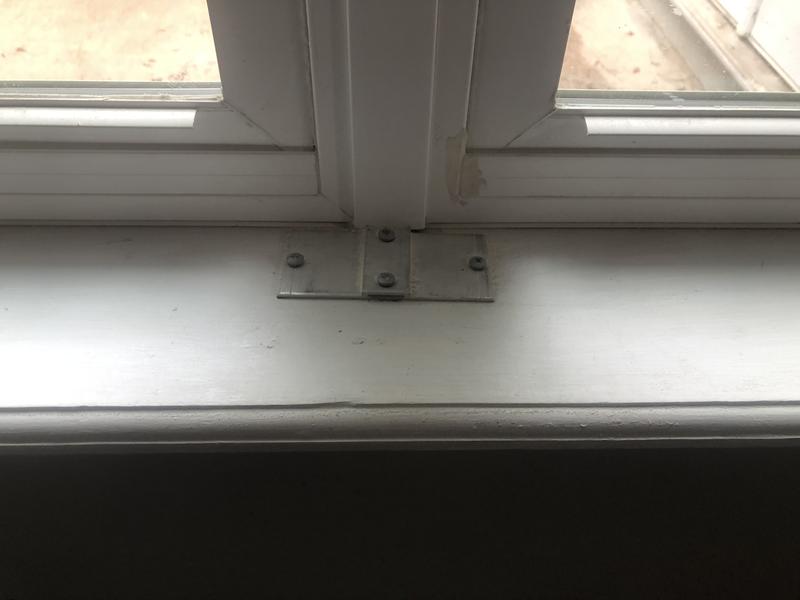 JELD-WEN 35.5-in White Vinyl Window Joining Kit with Mull bar and clips ...