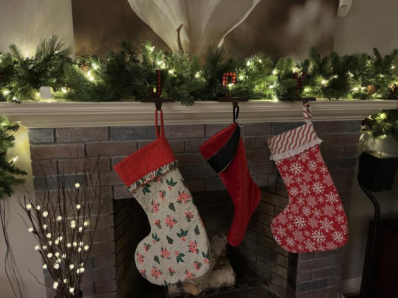 Northlight 3-Pack Decorative Metal Stocking Holder 32913454 at Lowes.com