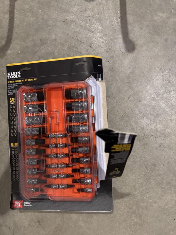 Klein Tools Knurled Hex Bit Socket Set, SAE and Metric, 32-Piece in the ...