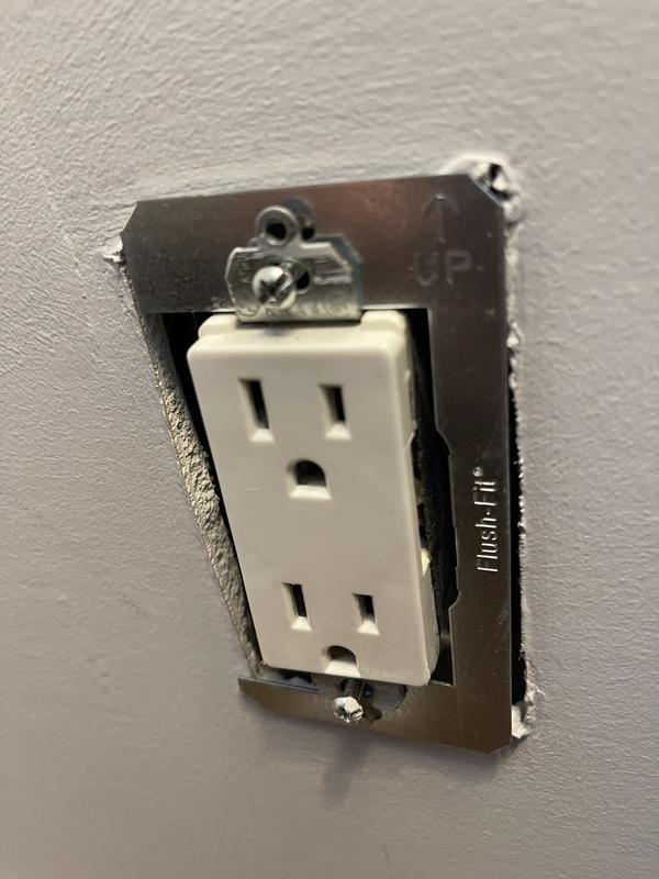 Hubbell RACO 3-Pack 4.4-in W x 0.25-in L Steel Wall Plate Spacer 999X ...