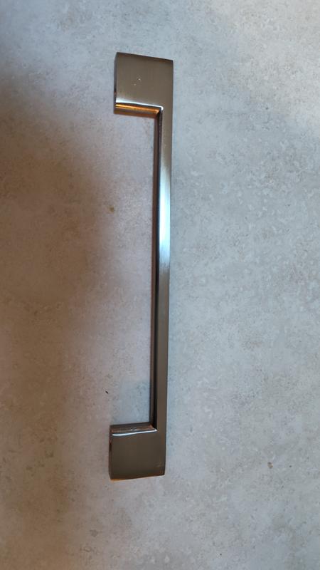 Style Selections 6-5/16-in (160mm) Center to Center Brushed Gold ...