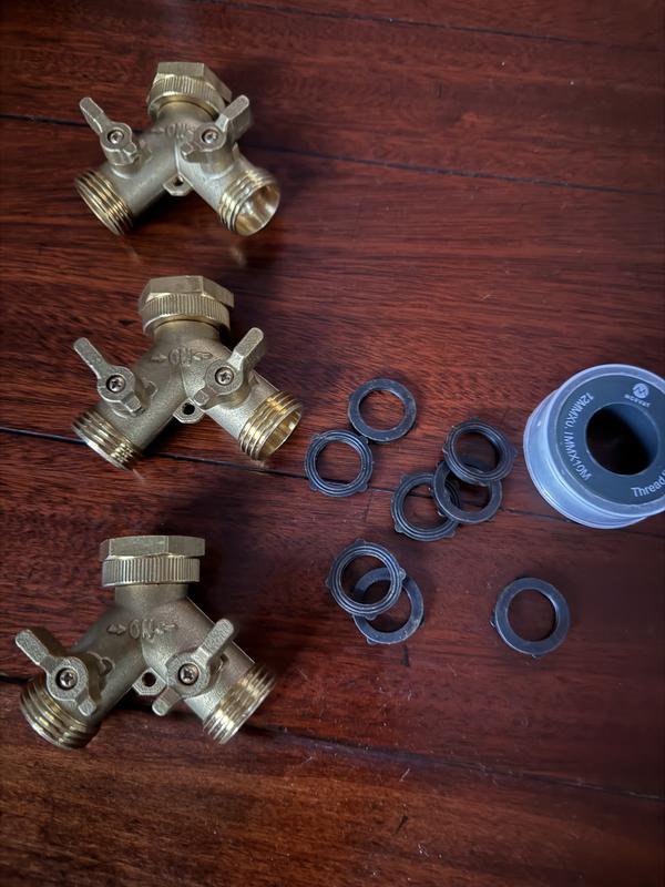 Morvat Brass 2-Way Full-Flow Water Shut-Off BCONNECTOR-2 at Lowes.com