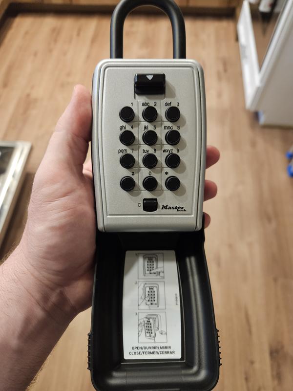 Master Lock Push Button Lock Box 5422DHCLWSFLR/8 at Lowes.com