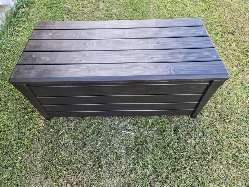Keter Brightwood Durable Outdoor Storage 57-in L x 27.5-in 120-Gallon ...