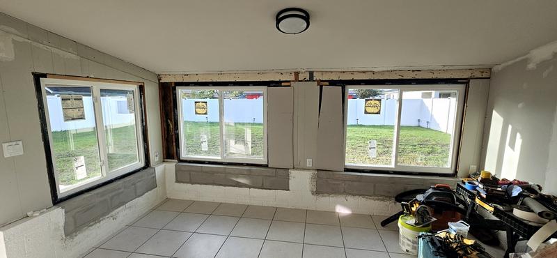 Pella 250 Series 35-1/2-in x 35-1/2-in Left-Handed White with White ...