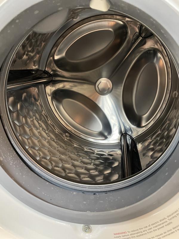 Miele W1 Series 2.26-cu ft High Efficiency Stackable Steam Cycle Smart ...