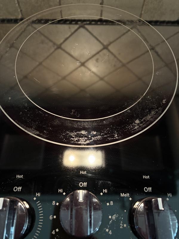 GE 36-in 5 Burners Smooth Surface (Radiant) White Electric Cooktop ...
