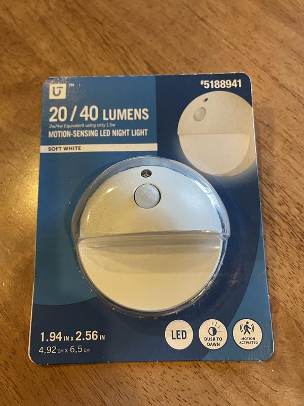 Utilitech White LED Motion Sensor Auto On/Off Night Light NL-CIRC-PI2-1 ...