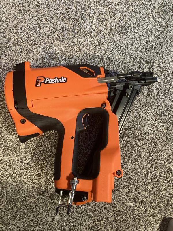 Paslode Positive Placement 1-1/2-in 30-Degree Cordless Metal-connecting ...