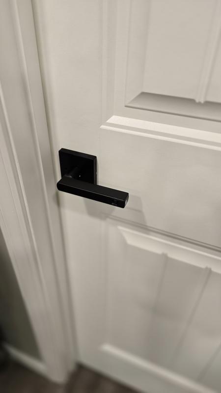 Kwikset Signature Series Halifax LED Motion Activated Matte Black ...