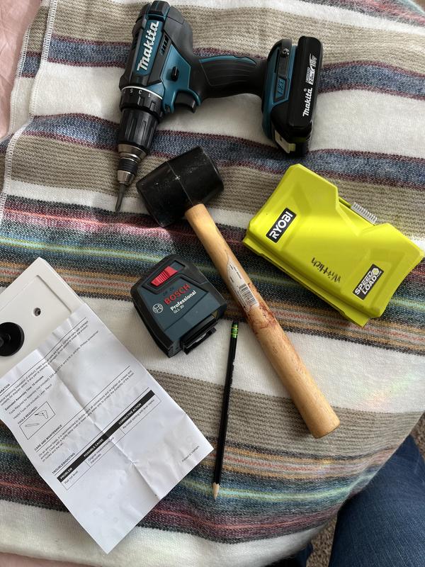 Style Selections 4 -Hook 18.75-in x 3.75-in H White/Black Decorative ...