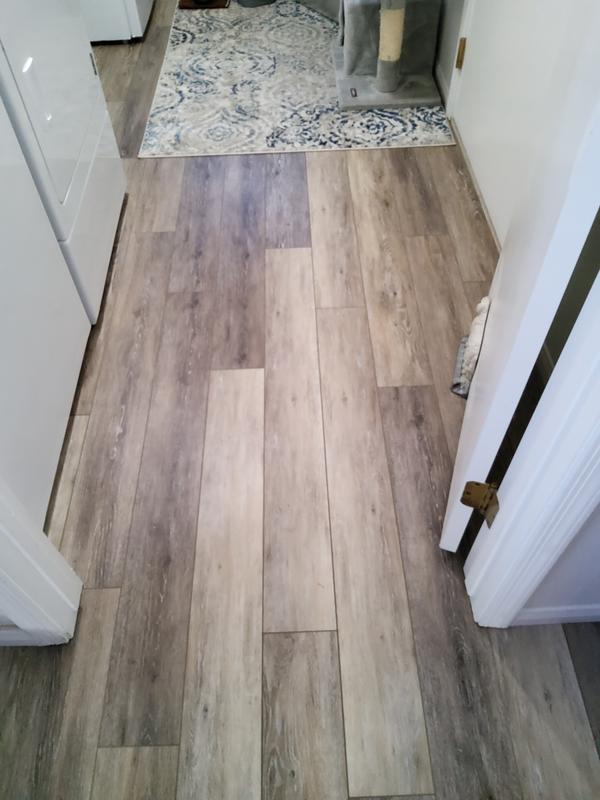 SMARTCORE By COREtec Floors Chaparral Oak Brown 12-mil x 6-in W x 48-in ...