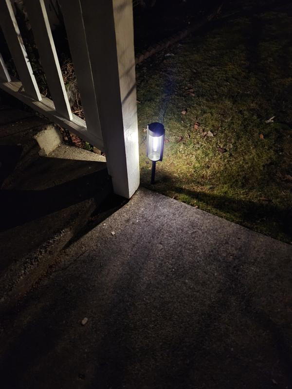 Harbor Breeze 2-Pack Round Bollard 15-Lumen 1.5-Watt Black Solar LED Outdoor Path Light (3500 K ...