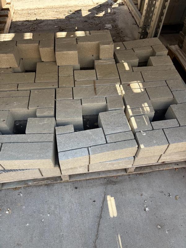 Oldcastle 10-in H x 15.7-in L x 4-in D Fog Gray Stagger Wall Concrete ...