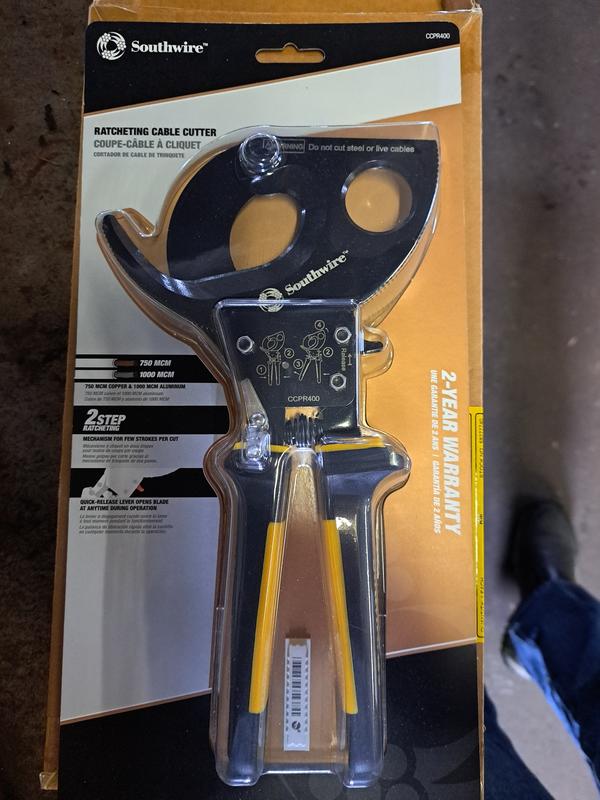 Southwire Heavy Duty Ratcheting Cable Cutter 58277740 at Lowes.com