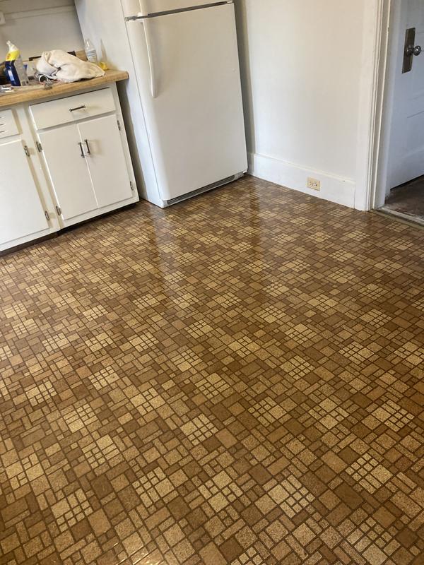 Zep Ready To Use Wet Look High Gloss Floor Polish 128-fl oz ZUWLFF128 ...