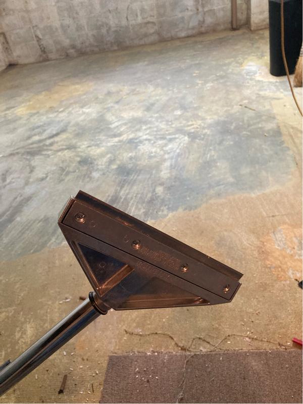 PERSONNA 8-in Steel Floor Scraper with 72-in Handle 61-0492-0000 at ...