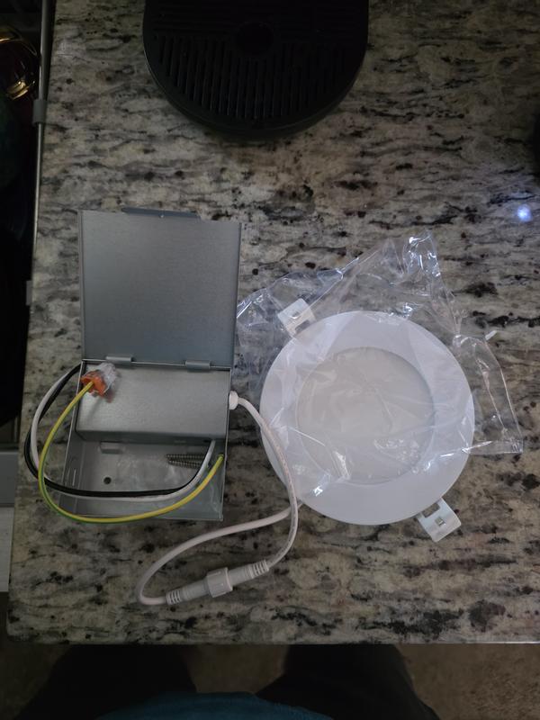 Utilitech Extra Bright White 4-in 750 -Lumens Switchable white Round ...