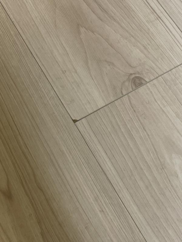 Pergo Classics Countryside Chestnut 10-mm T x 5-in W x 47-1/4-in L ...