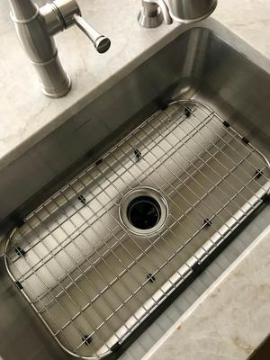 VIGO 19.25-in x 15.875-in Back Center Drain Stainless Steel Sink Grid ...
