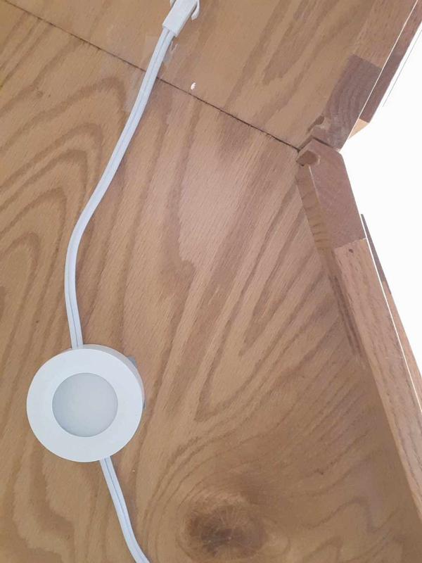 Utilitech Puck Light 3-Pack 2.75 Plug LED Under Cabinet Light Bar Light ...