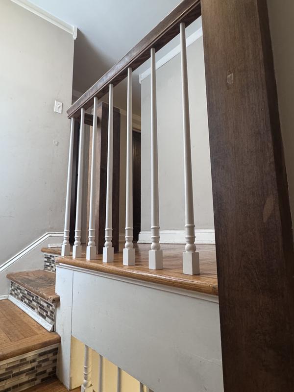 Crown Heritage 34-in x 1.25-in Colonial Unfinished Beechwood Pin top ...