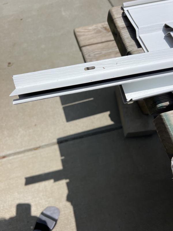 Georgia-Pacific 4.58-in x 7.9791-ft Vinyl Top back rail Skirting Trim