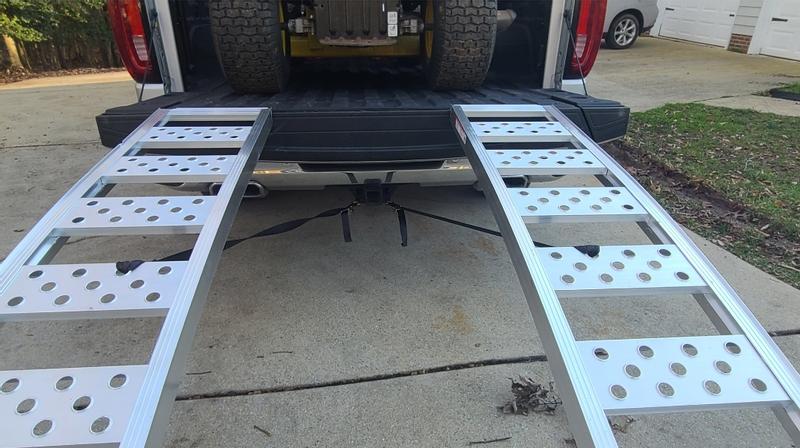 Kobalt 1.01-ft x 7.5-ft 1500-lb Capacity Arched Loading Ramp AC1001TR ...