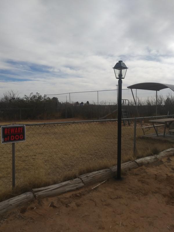 allen + roth Solar Lamp 17.32-in H Black Solar LED Pier-mounted Light ...