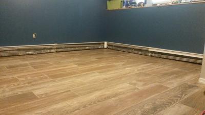 Style Selections Natural Timber Cinnamon 8-in x 48-in Glazed Porcelain ...