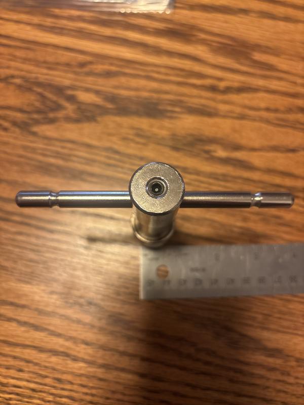 Kobalt 1/4in-1/2in Adjustable Carbon Steel T Style Tap Wrench 59947 at ...