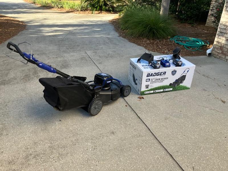 Wild Badger Power Cordless 40-volt, 21-in Self Propelled Battery Walk ...