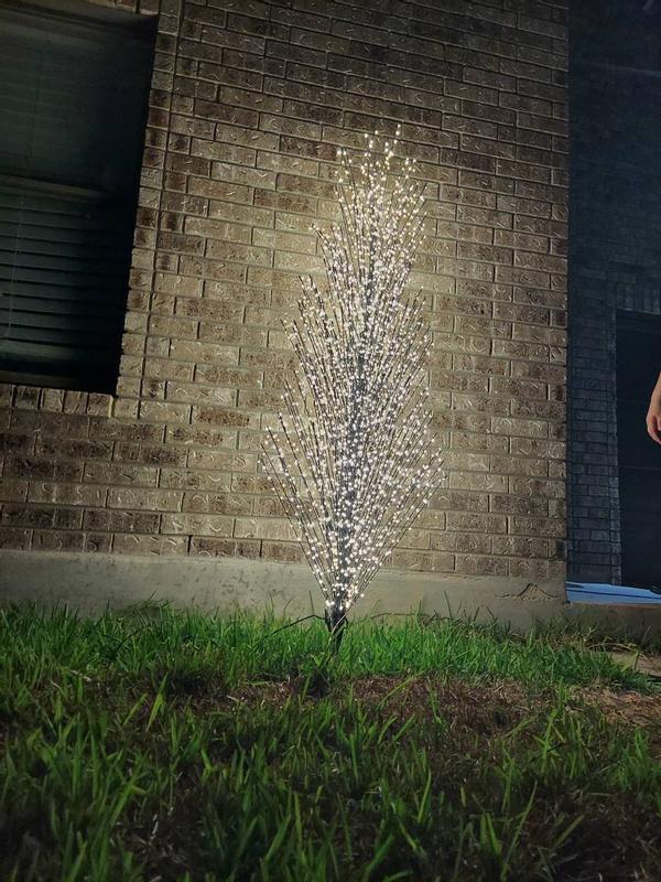 GE 7-ft LED Twinkling Branch Christmas Tree Decoration in the Outdoor ...