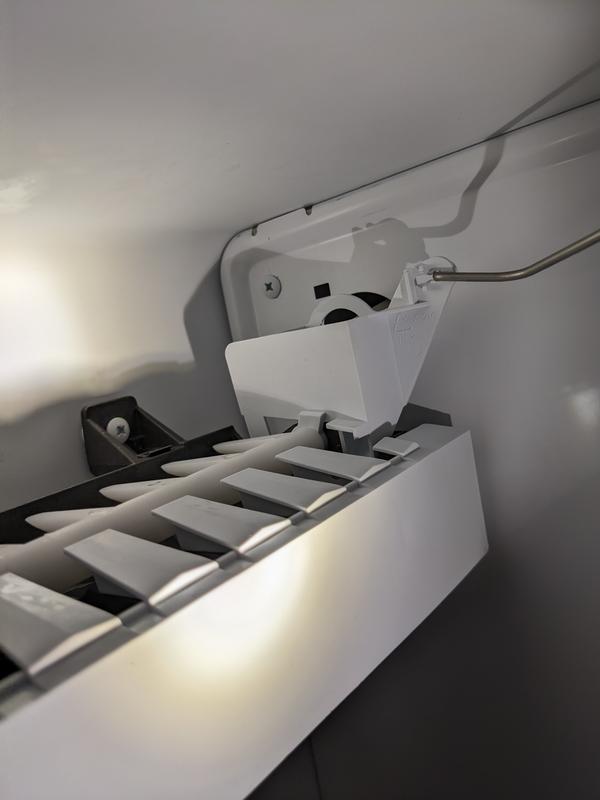 Whirlpool Whirlpool Ice Maker Kit- White W11510803 at Lowes.com