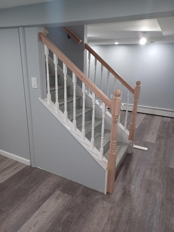 L.J. Smith Stair Systems 2.25-in x 96-in Wood Red oak Interior Handrail ...