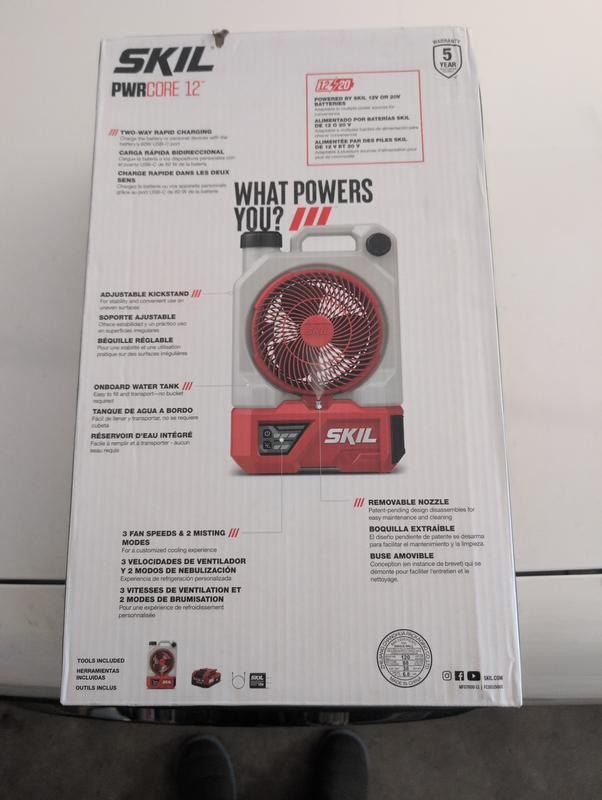 SKIL 7-in Indoor/Outdoor Misting Personal Fan, Battery Powered, in Red ...