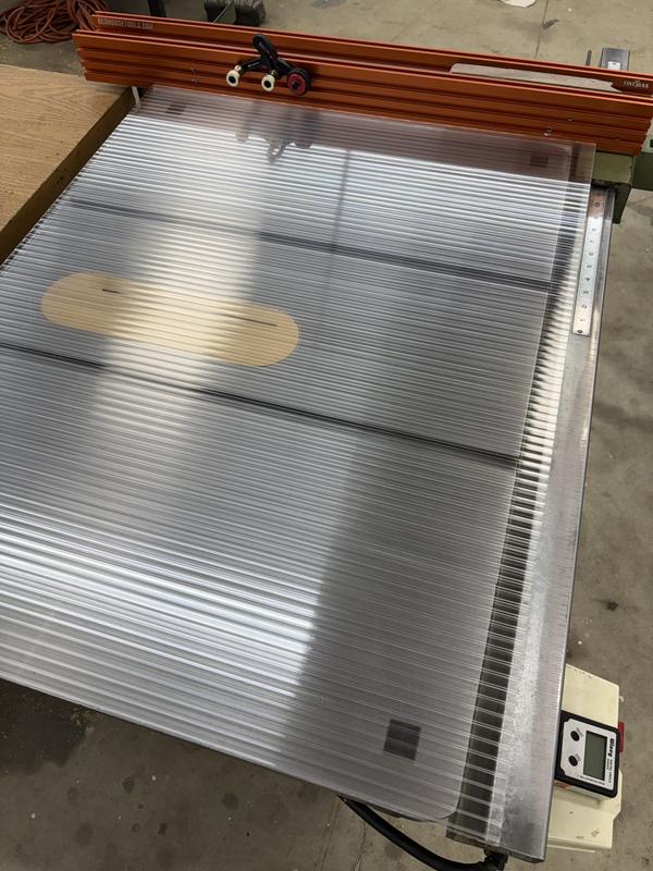 Sunlite 4-ft x 4-ft Corrugated Clear Polycarbonate plastic Roof Panel 5 ...