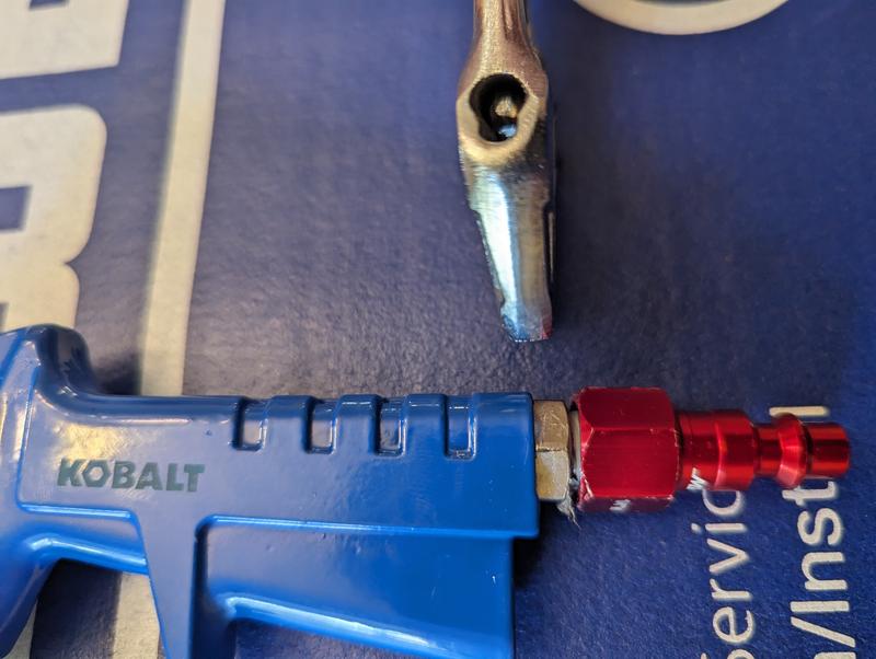 Kobalt Inflator Gun SGY-AIR46TZ at Lowes.com