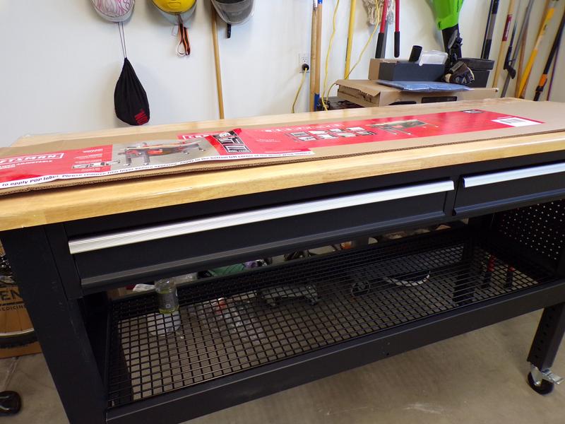 CRAFTSMAN 72-in L x 41-in H 2-Drawers Rolling Black Butcher Block ...