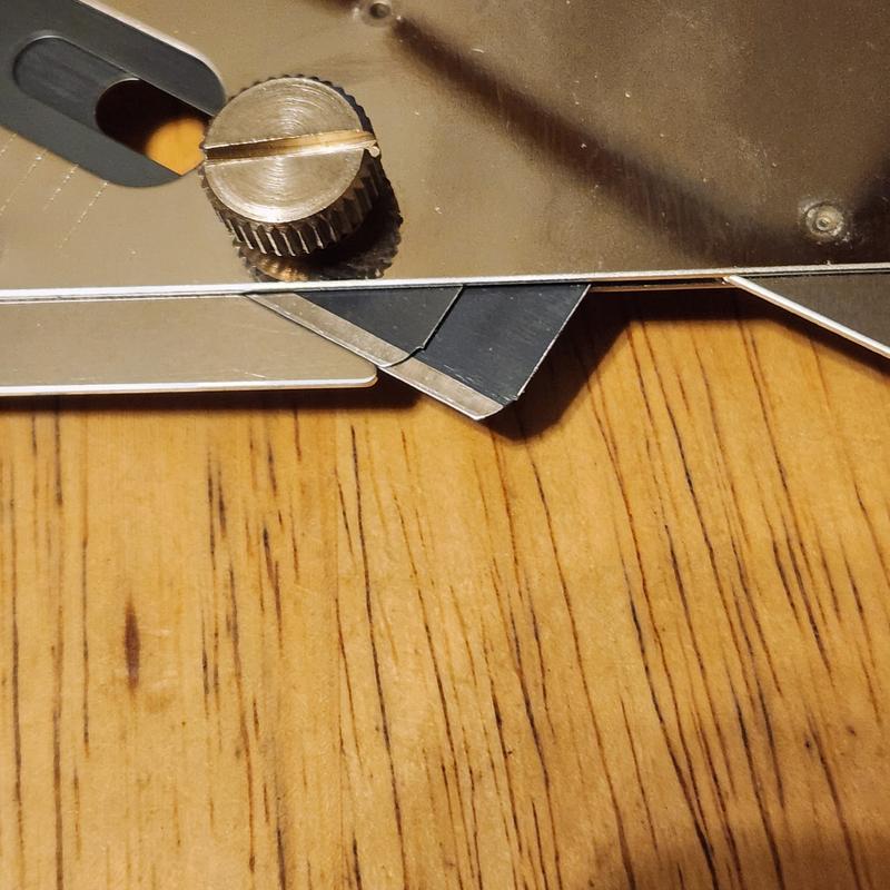 Capitol Professional Carpet Cushion Back Cutter 110551 at Lowes.com