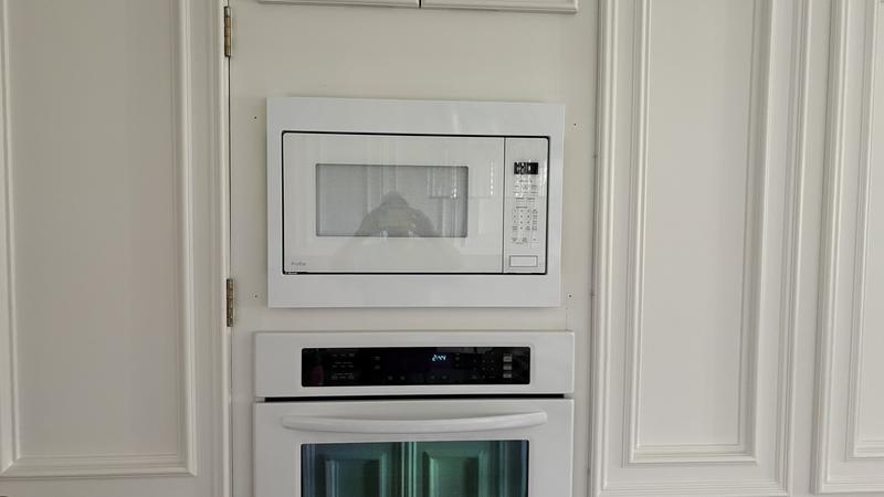GE Countertop Microwave Trim Kit (Slate) JX7227ELES at Lowes.com