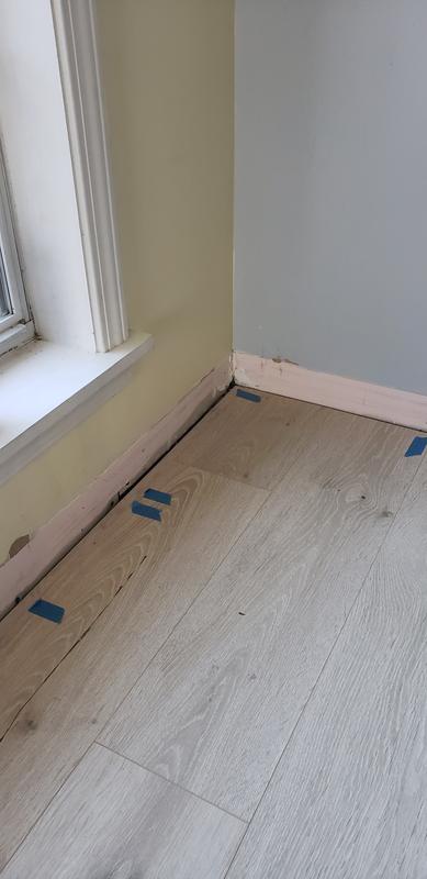 STAINMASTER Waterproof Vienna Basin Oak 12-mm T x 8-in W x 50-in L ...