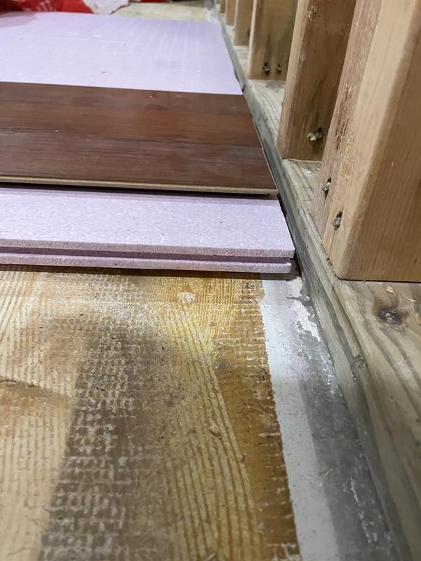 DRIcore Insul-Armor 76 23.25-ft W x 47.25-ft L x 1 -in T Premium Foam ...