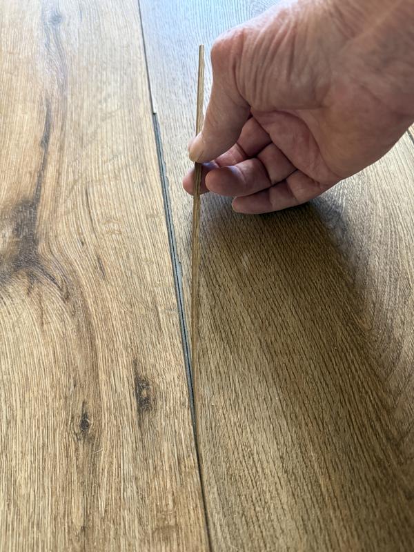 SMARTCORE (Sample) By COREtec Floors Chaparral Oak Brown Wood Look 12 ...