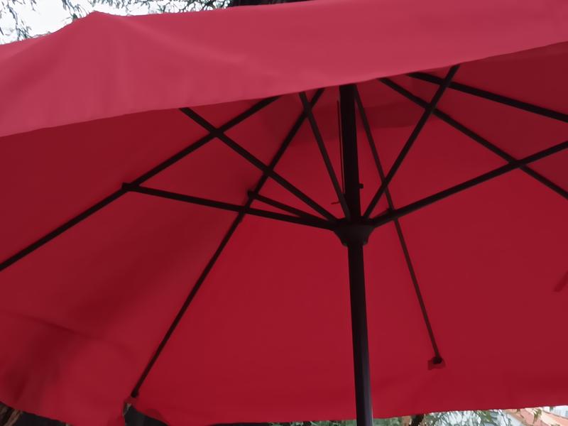 VOUA 9-ft Iron Red Push-button Tilt Market Patio Umbrella in the Patio ...