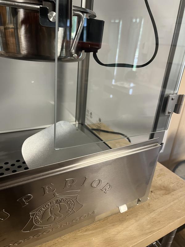 Superior Popcorn Company 1 Cup Black Oil Countertop Popcorn Machine ...