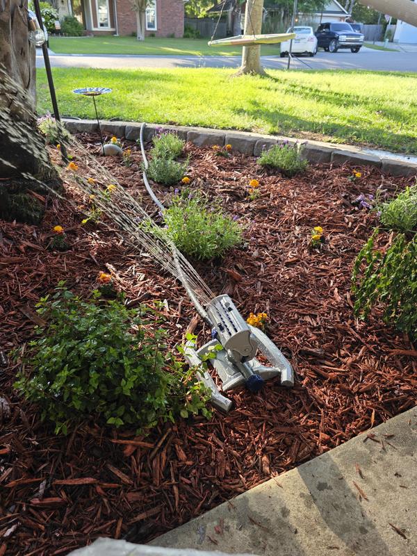 Orbit Max 3900-sq ft Oscillating Sled Lawn Sprinkler in the Lawn ...