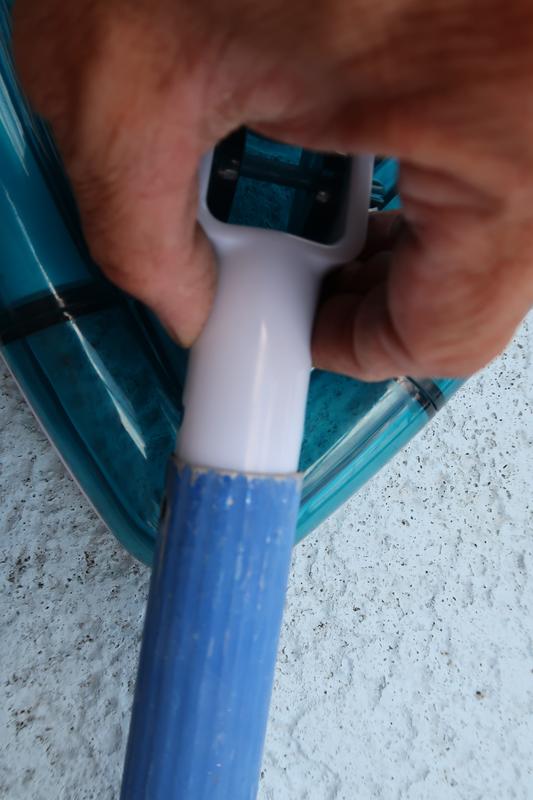 Project Source 11 Swivel -Handle Pool Vacuum Head in the Pool Vacuum ...